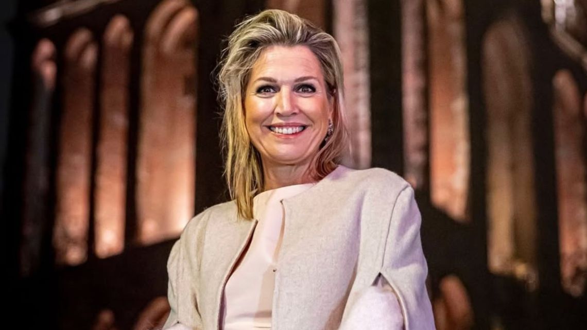Máxima Zorreguieta cautivó con un conjunto total cherry red | Caras