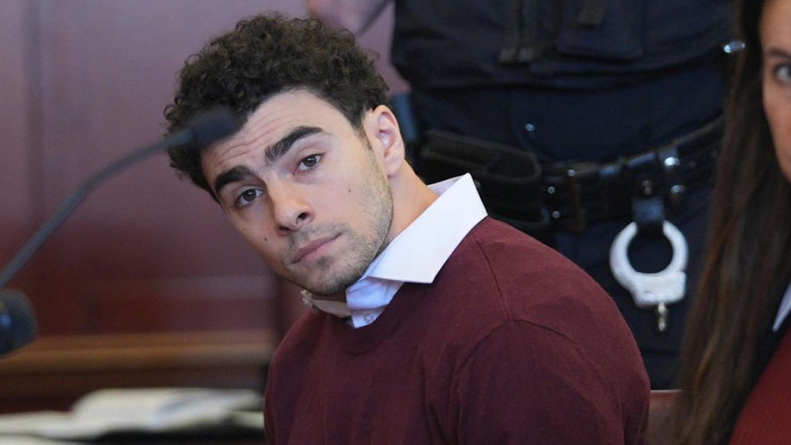 Luigi Mangioni se declaró "no culpable" de la imputación de asesinato ...