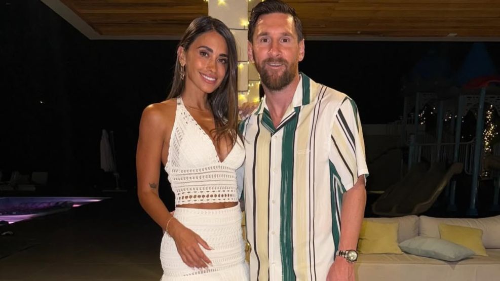 Cómo pasó Lionel Messi el Año Nuevo: look sport, el beso de Antonela y el estreno de un regalo ...