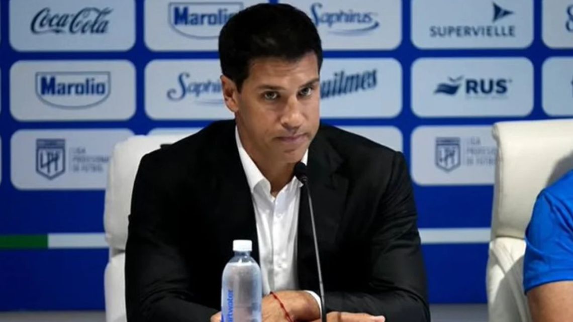 Vélez presentó oficialmente a Sebastián Domínguez como su nuevo DT | 442