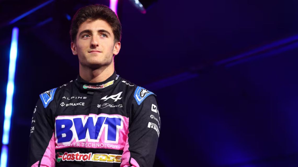 Shemale fucks girl full porn irene represents the model in