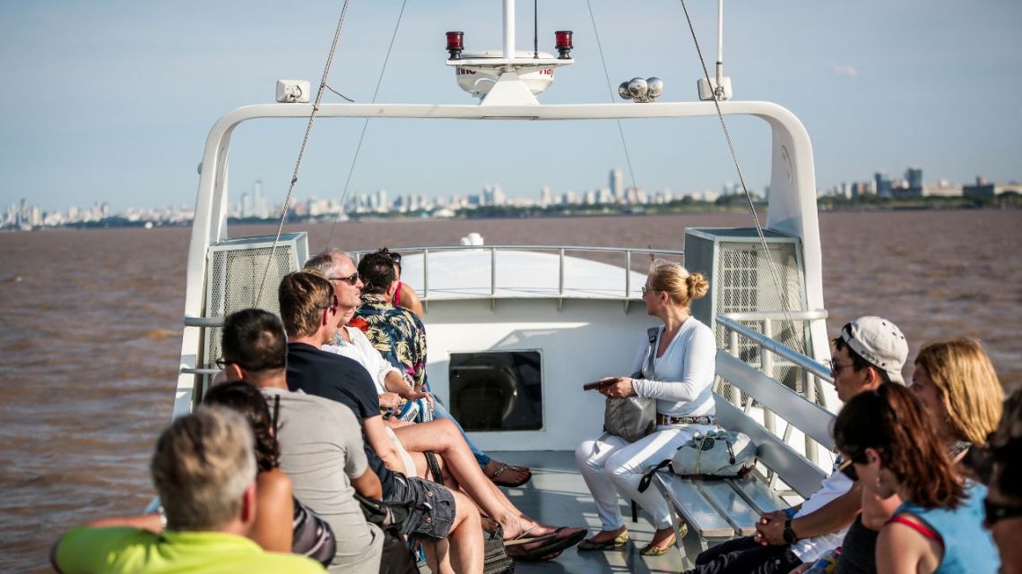 Sturla Viajes: Más de 77 años navegando hacia la innovación y la ...