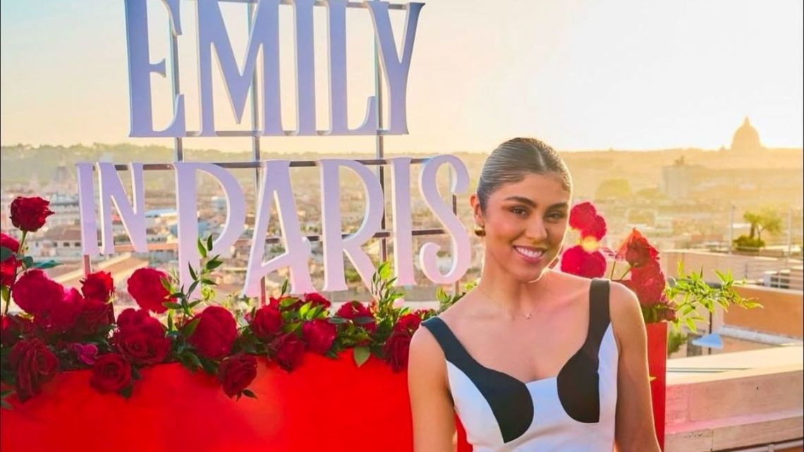 Nueva temporada, nuevos amores: Los tres pretendientes de Emily in ...