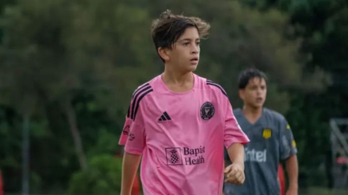 El heredero está imparable: Thiago Messi hizo once goles en el triunfo ...