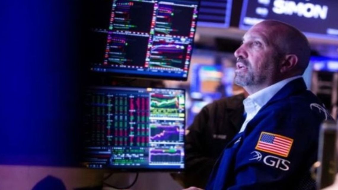 Cierre De Mercados Qué Pasó Con El Merval Y Los Bonos Este 21 De