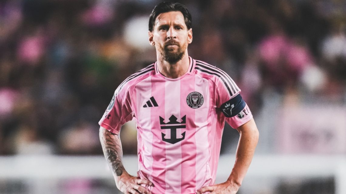 La casa está en orden: Messi volvió a las canchas, metió un gol en el ...