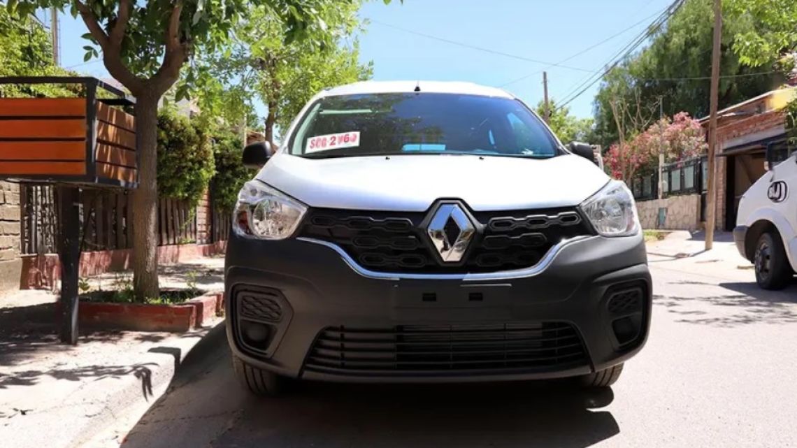 Autos 0km sin patentes o cédulas físicas: la trama detrás del faltante ...