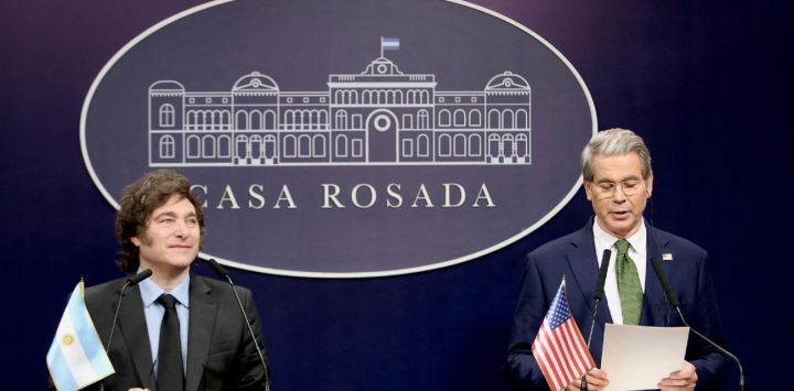 US Treasury secretary makes flying visit – with no extra dollars ...