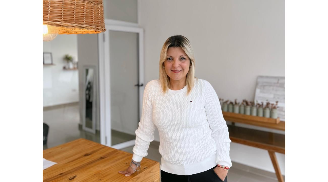 En primera persona: Romina Díaz revela su recorrido como médium y terapeuta integral | Caras