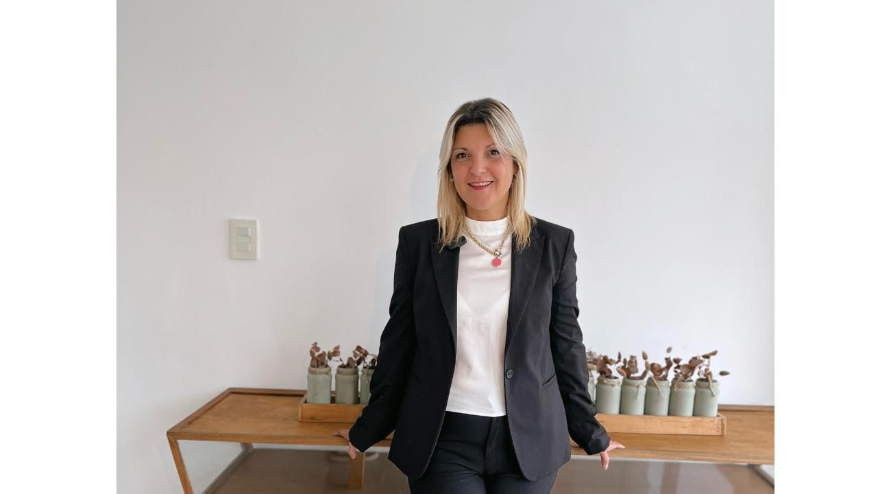 En primera persona: Romina Díaz revela su recorrido como médium y terapeuta integral | Caras