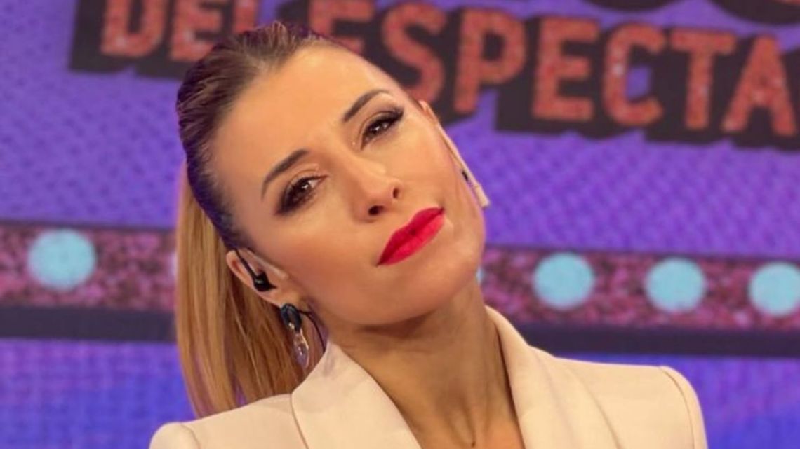 Quién es Mariana Brey, la tercera en discordia entre Javier Milei y ...