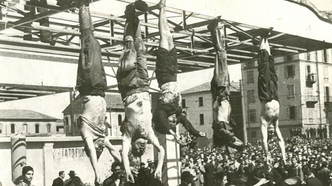 El lugar donde colgaron a Benito Mussolini y cómo está ahora | Perfil