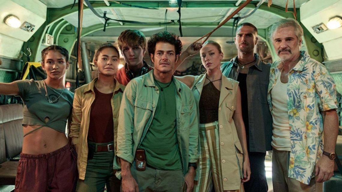 Así es la segunda temporada de "Bandidos", la serie de Netflix con Ester Expósito y Nicolás ...