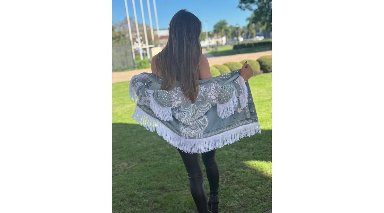 Quién es Beatriz Acosta… vamos a conocerla mejor! | Caras