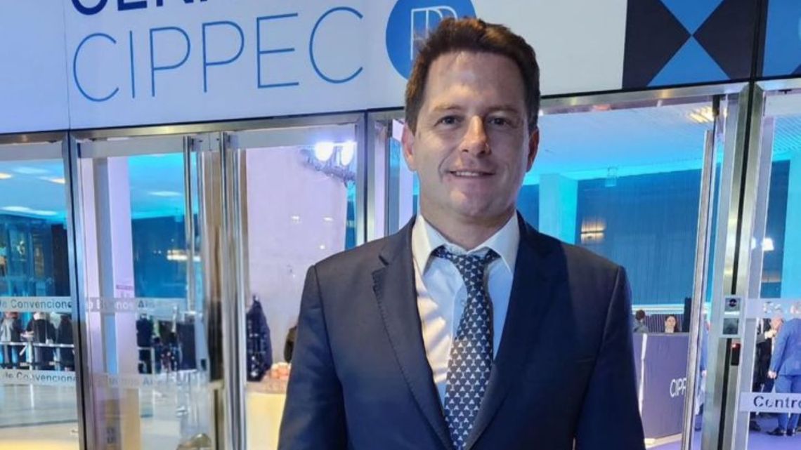 Quién es Alex Campbell, el senador del PRO del conflicto entre Sofía ...