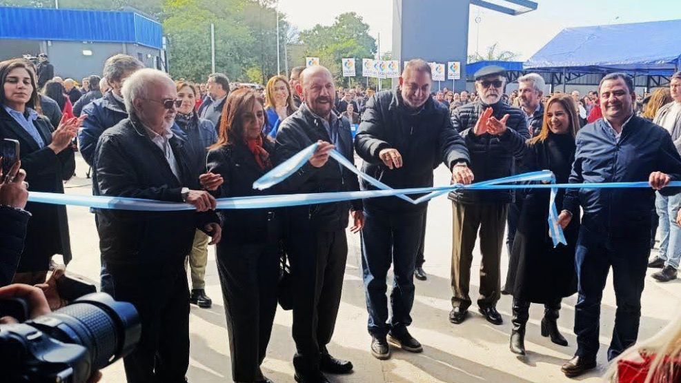 Insfrán inauguró obras clave en Formosa: nueva planta de insumos ...