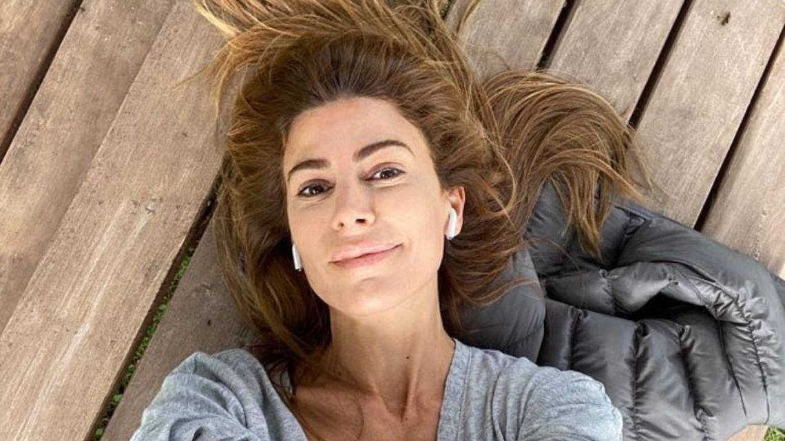 Juliana Awada tiene el tapado ideal para no pasar frío este invierno ...