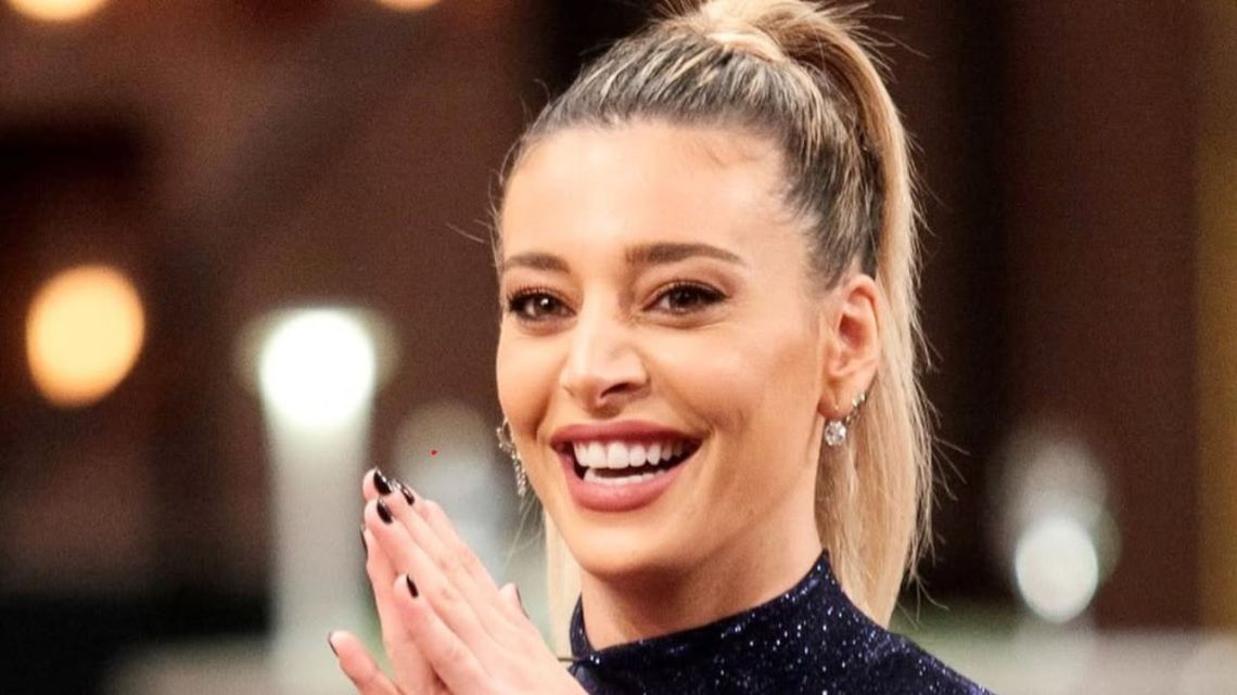 Así es la casa de Sol Pérez y Guido Mazzoni: a las afueras de la ciudad y un jardín imponente ...