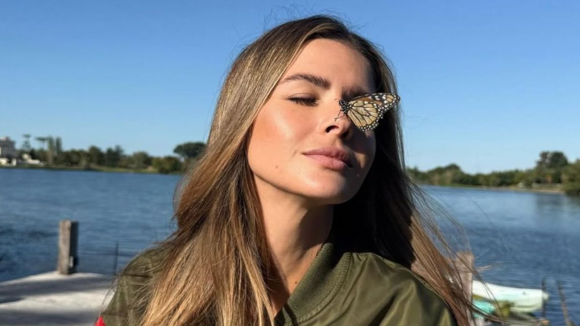 Aseguran que la China Suárez posó con una mariposa muerta para una de ...