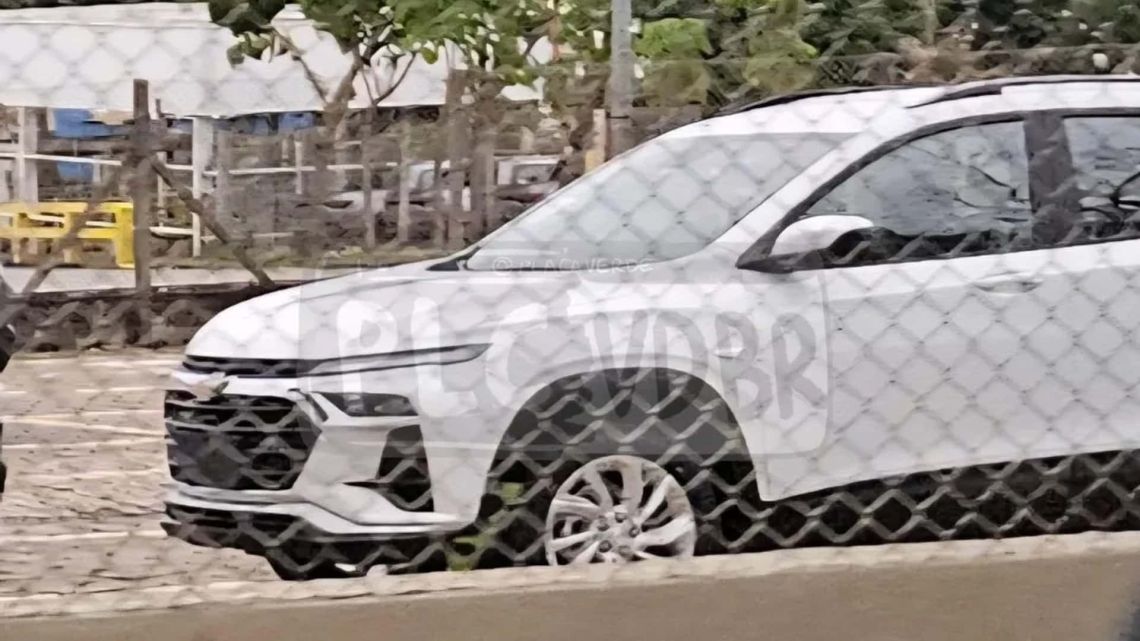 Aparece el nuevo Chevrolet Tracker al descubierto | Parabrisas