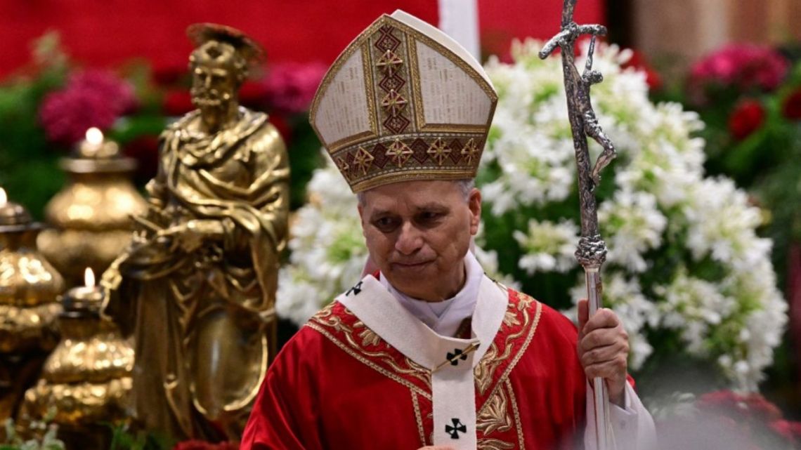 El papa León XIV retomó tradiciones de varios de sus antecesores y se ...