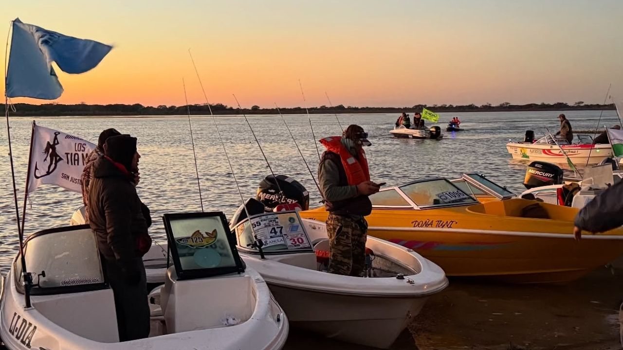 Laprofdesreseaux telegram becky was clad in a robe but when