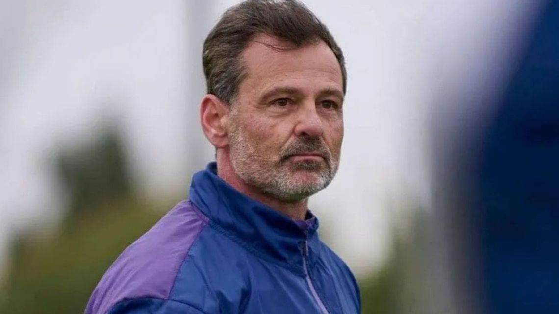 Cocca renunció en Talleres antes del debut: críticas por refuerzos y ...