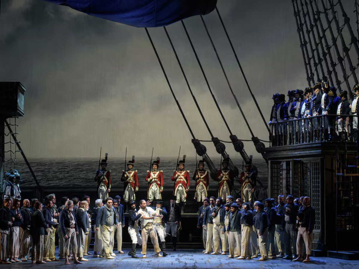 Elisa Salzmann analiza Billy Budd, la ópera basada en el relato final ...
