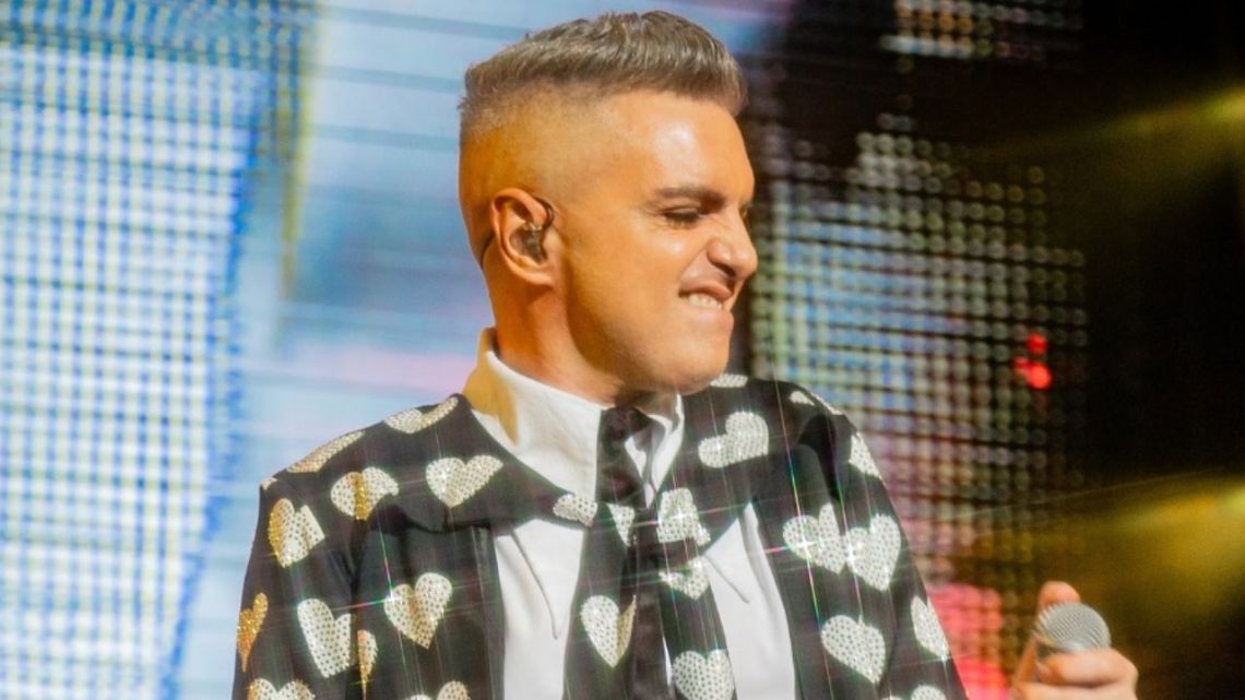 Los trabajos de Ale Sergi (53 años) antes de dedicarse a la música con ...