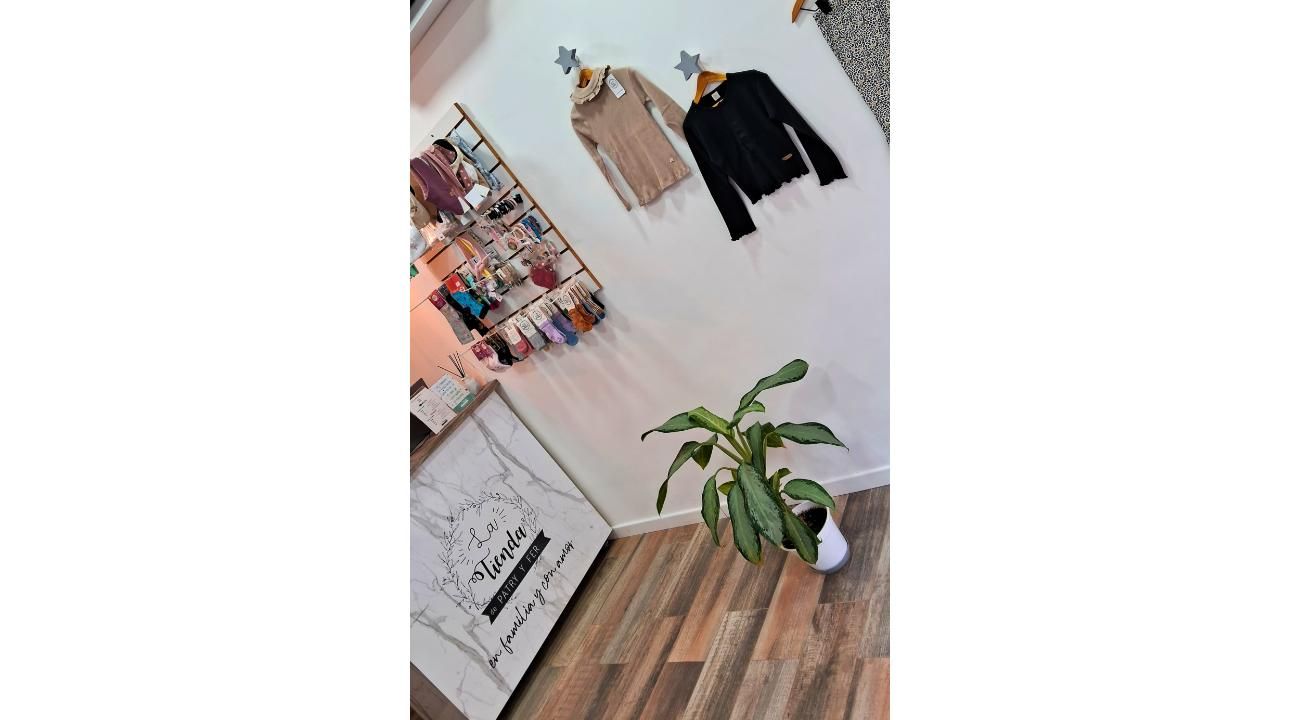 Mini Juli dice presente en Expo Mabyn #80: El corazón emprendedor que ...