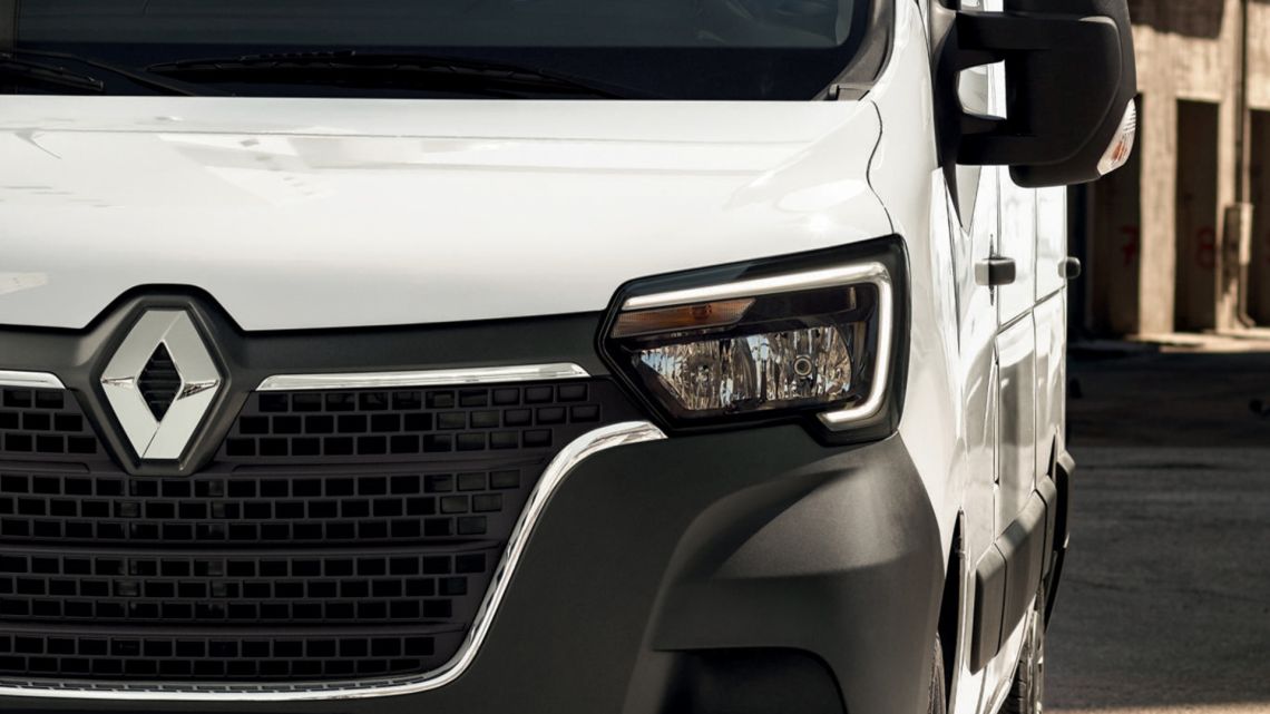 Nueva Renault Master 2025: precios y versiones | Parabrisas