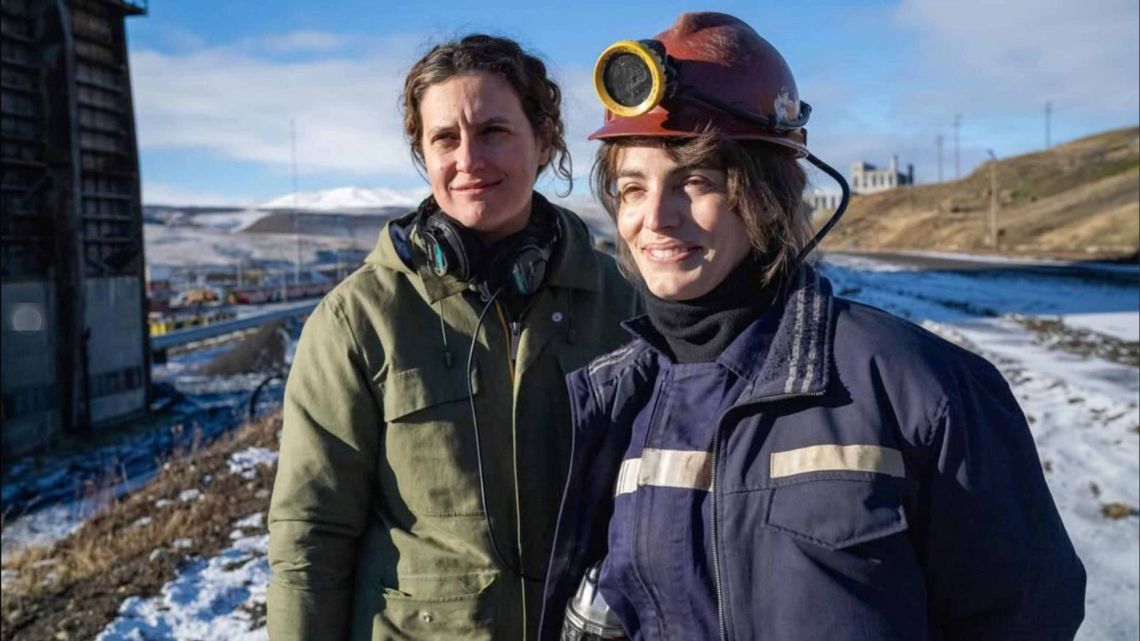 Shruti narayanan ass appreciated her images and the fact