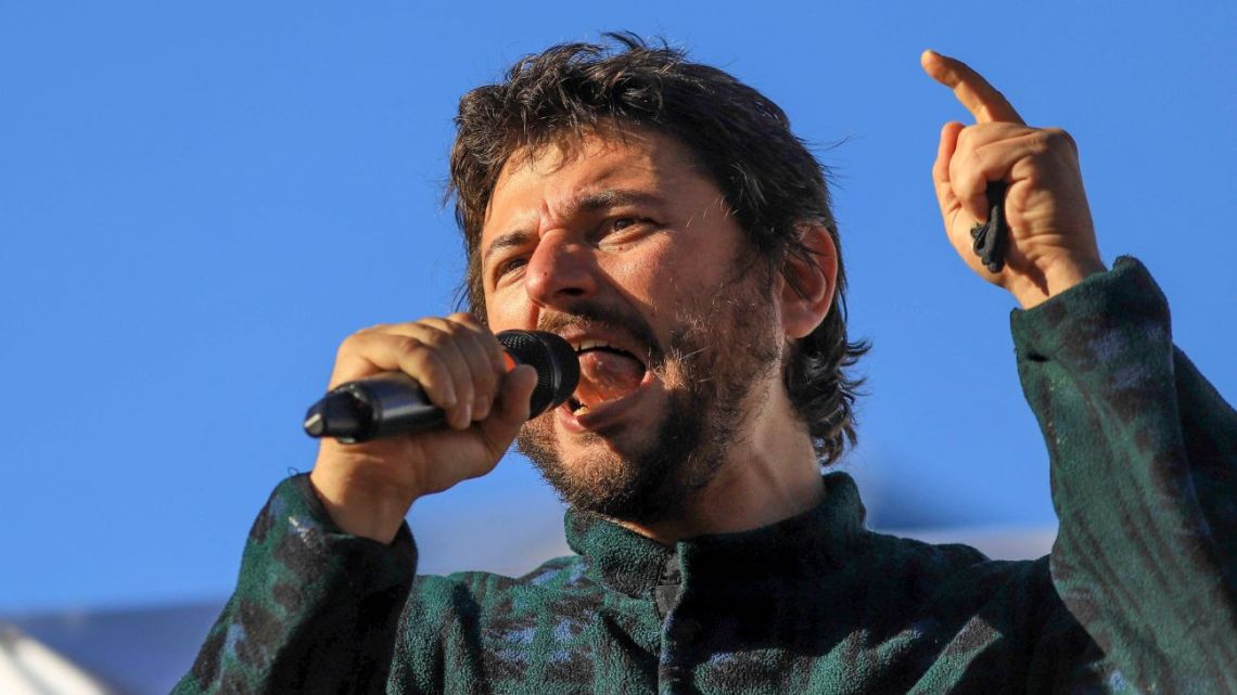 Juan Grabois va a denunciar a Javier Milei por "afanarse otro millón de ...