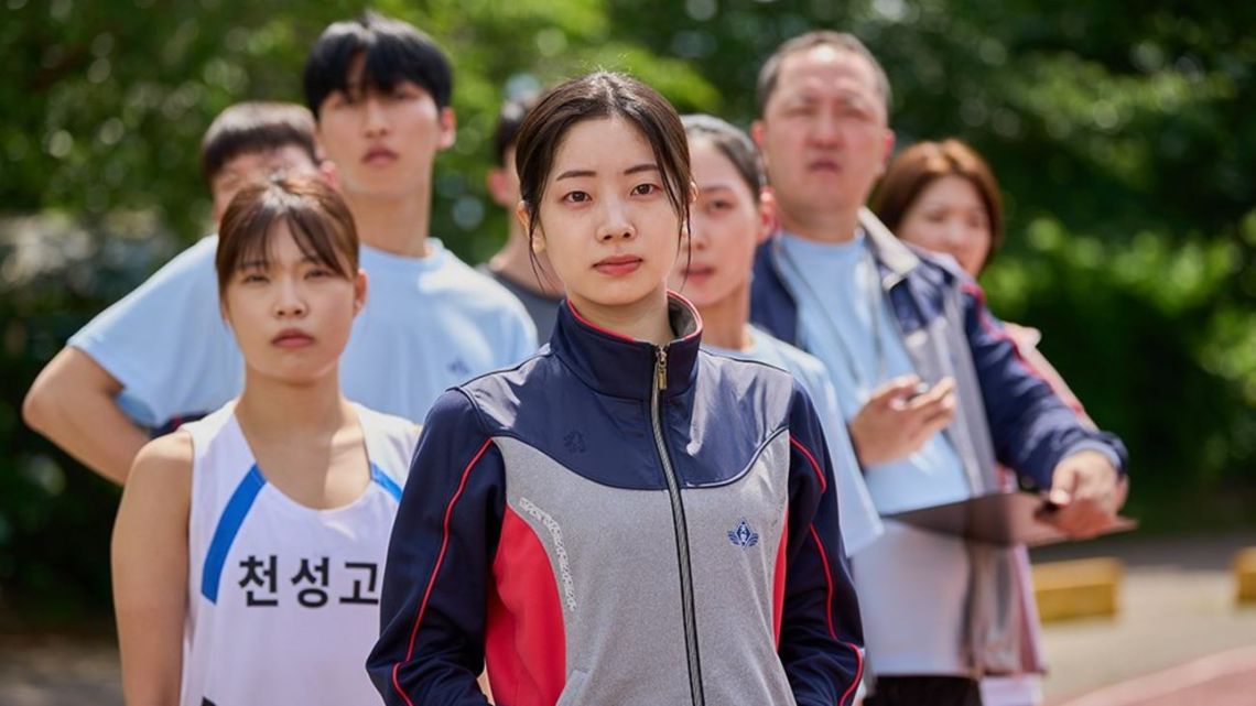 Dan a conocer el trailer de la película "Run To You" con Dahyun de ...