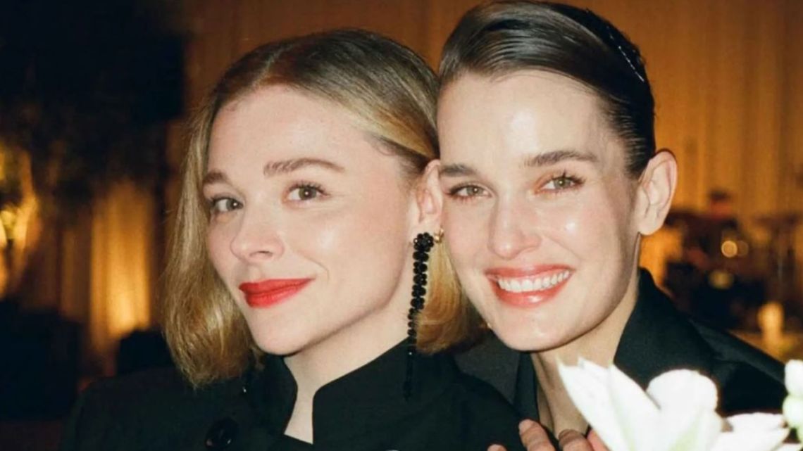 La actriz Chloë Grace Moretz se casó con la modelo Kate Harrison: cómo son sus vestidos | Exitoina