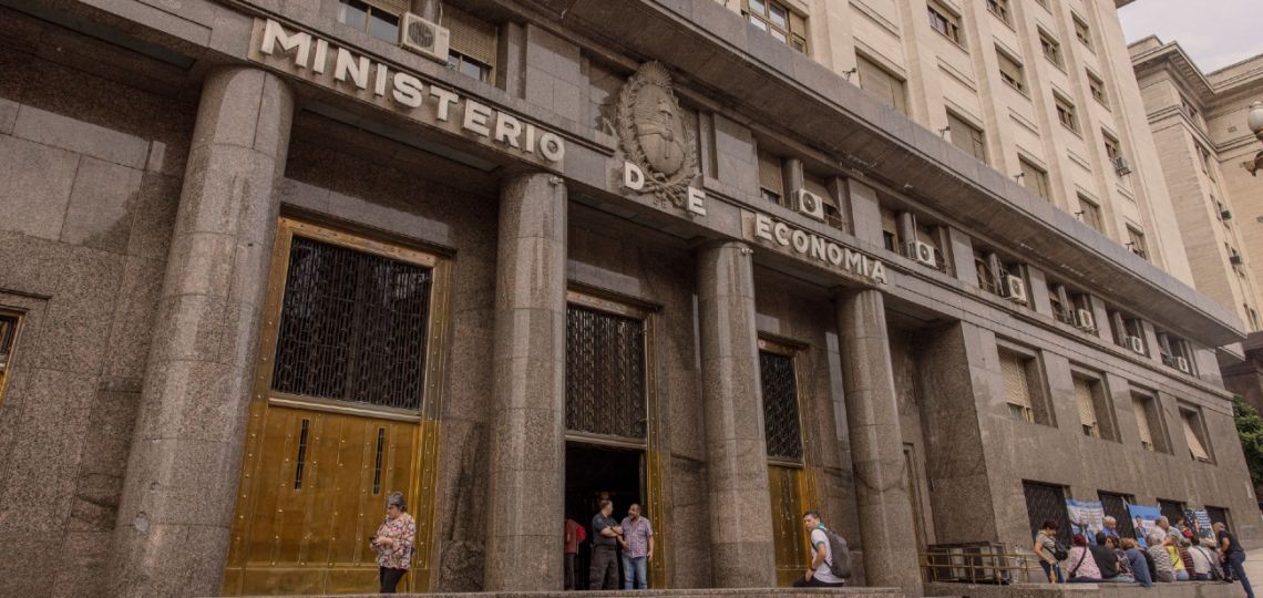 Argentina posts strong debt auction after local vote fuelled rout ...