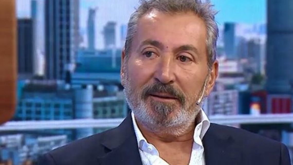 Daniel Vila: “Karina Milei puso más énfasis en desmentir un Rólex que en desmentir las coimas ...