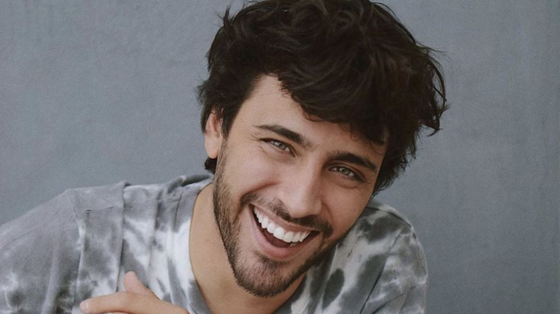 Lizardo Ponce se compró su primera casa: estilo minimalista y a ...
