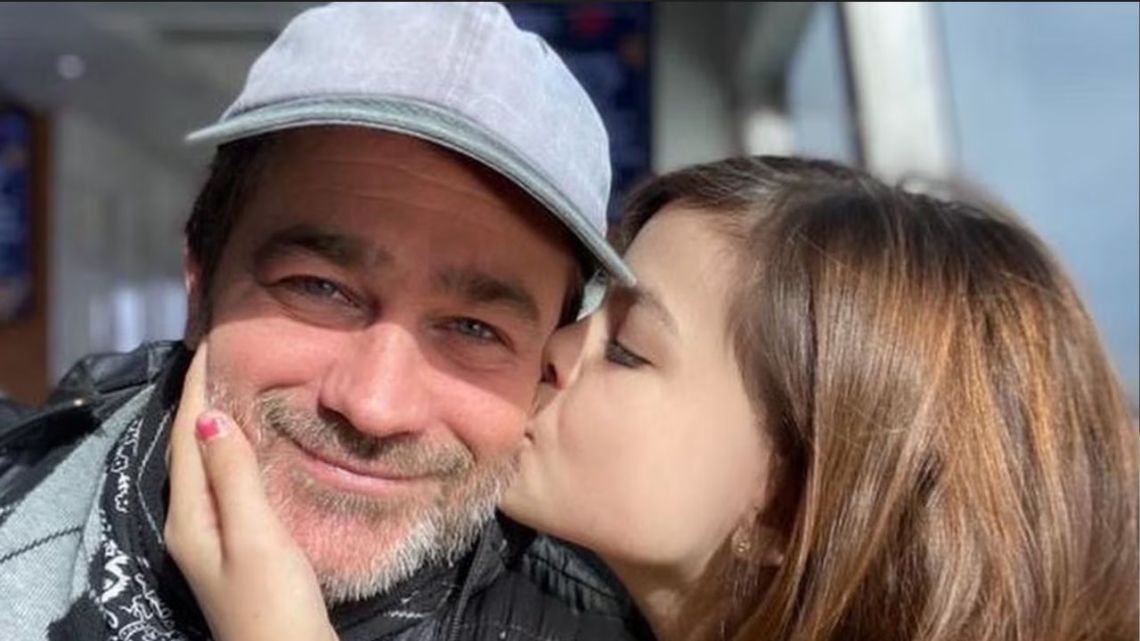 Gastón Pauls rompió el silencio sobre el nuevo novio de su hija, Muna, y contó cómo cayó en la ...