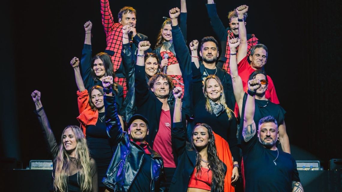 Erreway sorprendió a sus fanáticos en su quinto show al juntar al ...