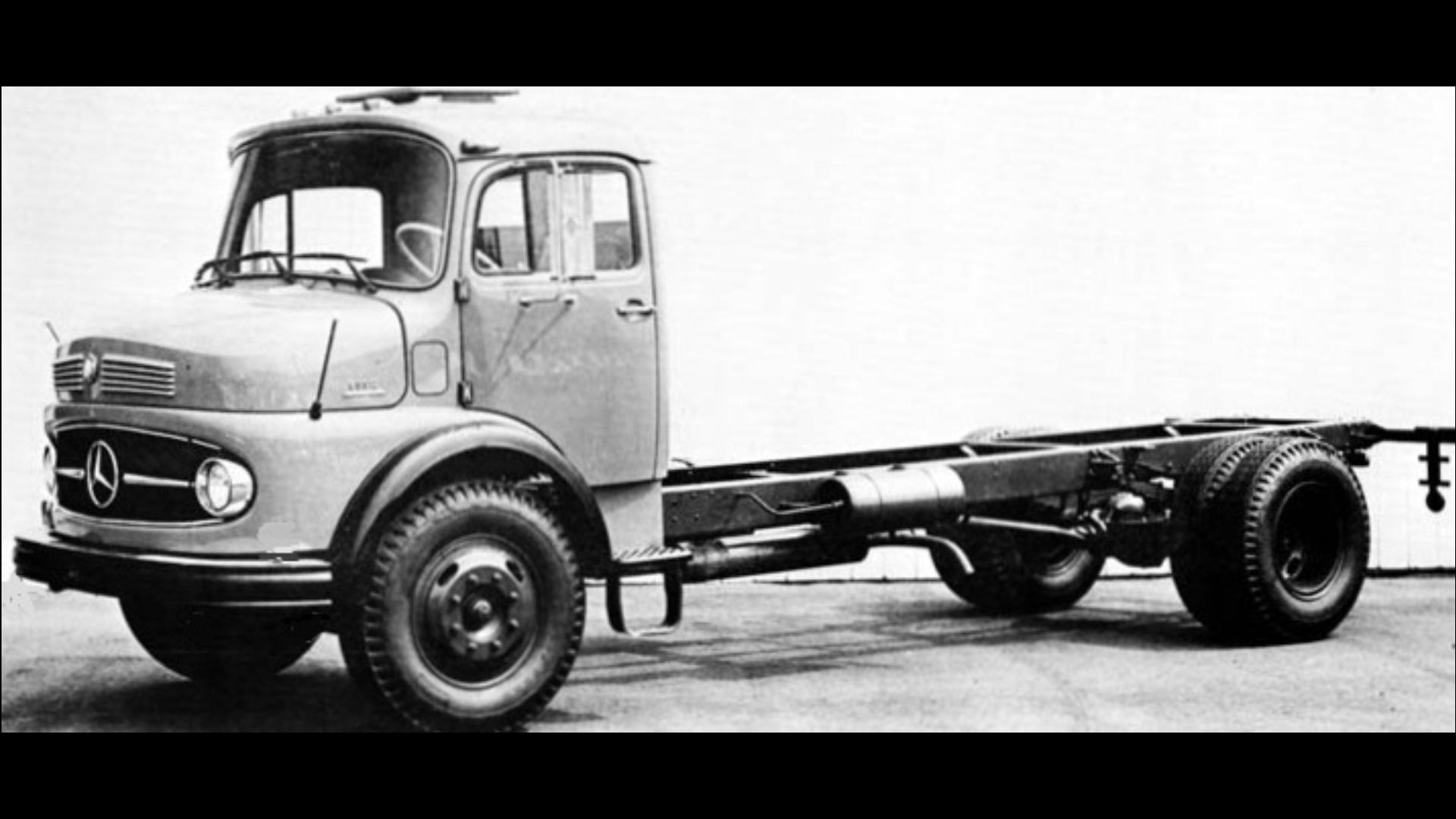 Siete datos curiosos sobre el Mercedes-Benz 1114 en Argentina | Parabrisas