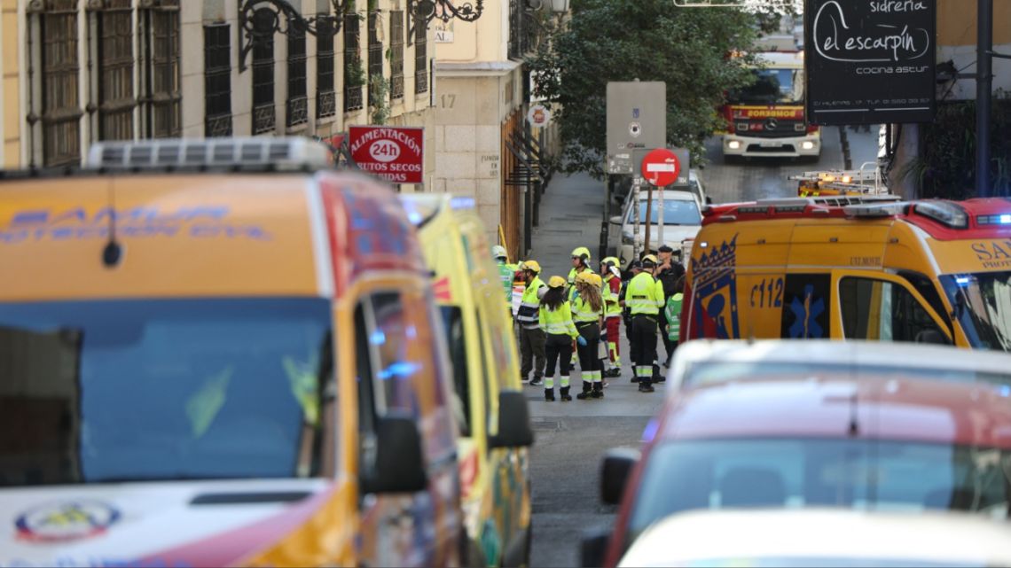 Derrumbe en un edificio en obras en Madrid: encontraron los cuatro ...