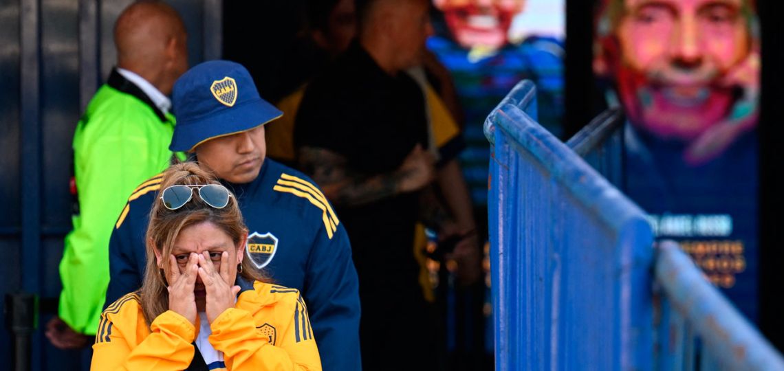 Xeneize fans gives late Boca coach Russo emotional stadium send-off ...