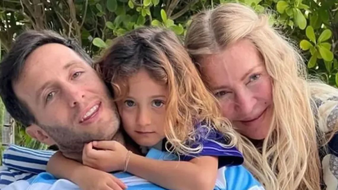 Tomás Yankelevich volvió a la Argentina en silla de ruedas tras la ...