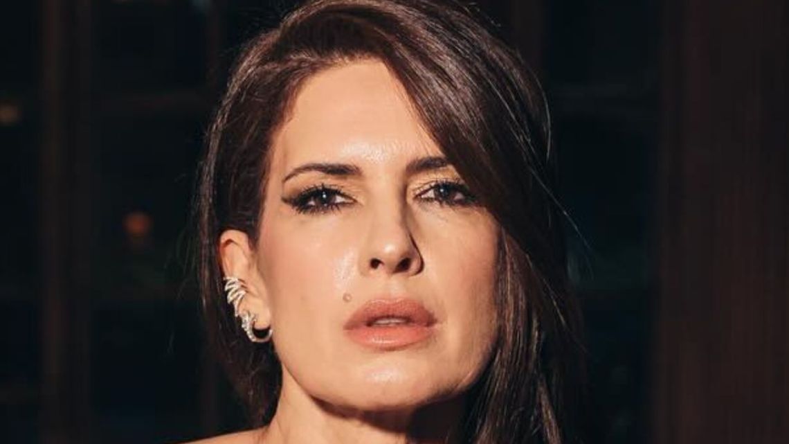 Estalló la polémica por el look de Isabel Macedo en el casamiento de su ...