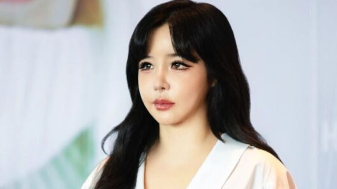 La agencia de Park Bom emite un comunicado sobre su estado de salud tras sus publicaciones en la ...