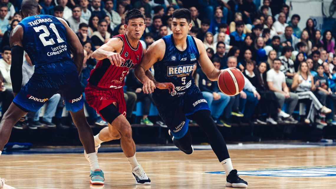 Iván Gramajo, el alero de Regatas que se transformó en figura de la LNB ...