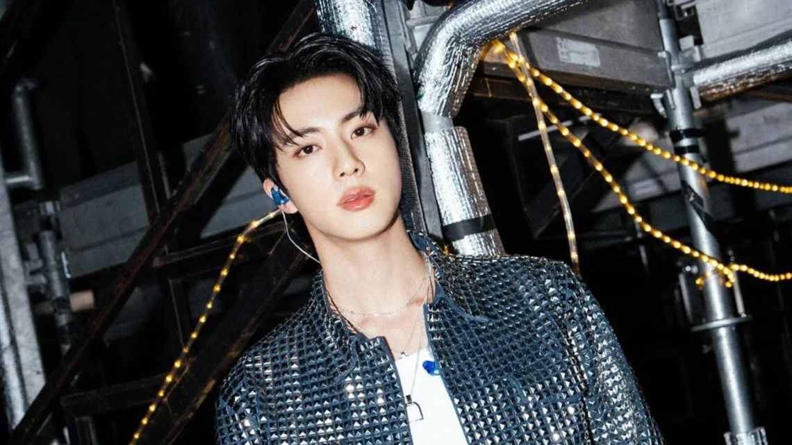 "RUNSEOKJIN_EP.TOUR The Movie" de Jin de BTS llega a los cines de ...