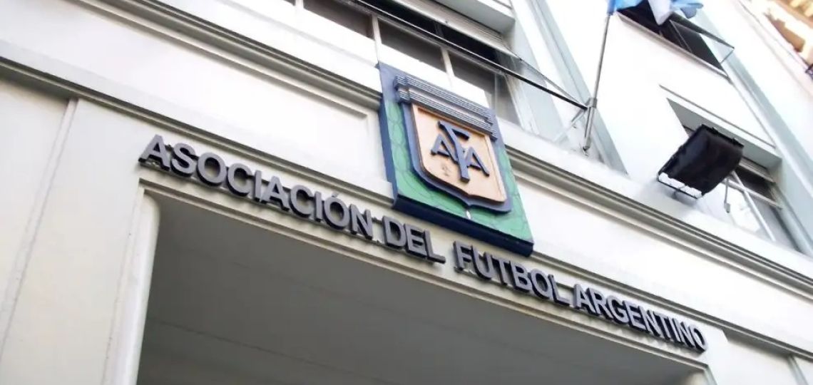 Police raid AFA offices, top clubs in Sur Finanzas money-laundering ...