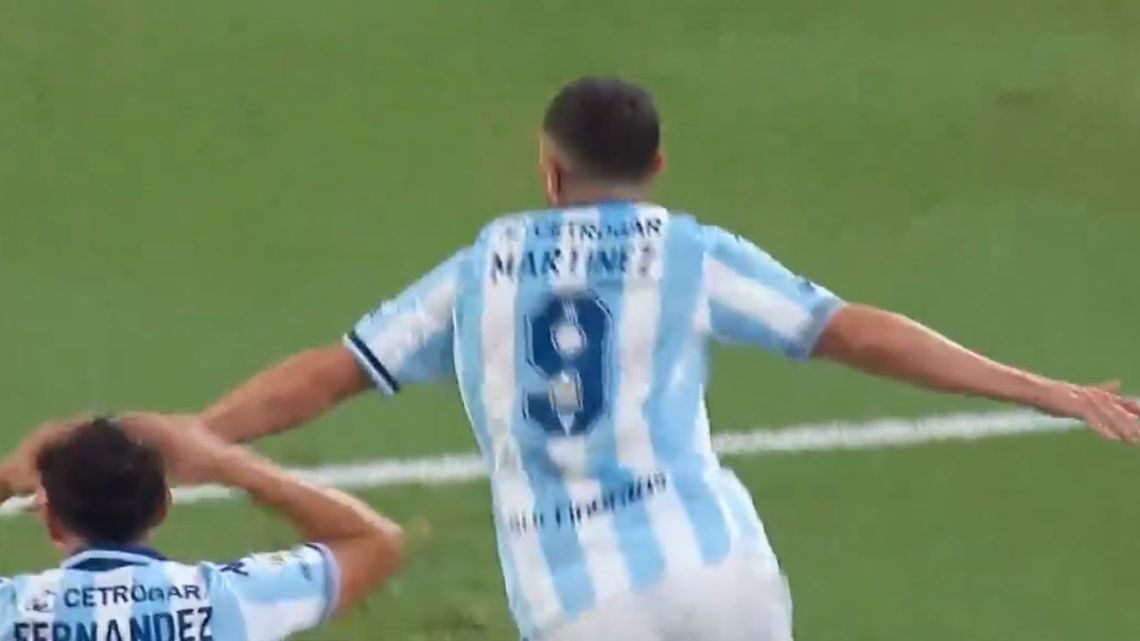 Gol de Maravilla Martínez para adelantar a Racing en la final del ...